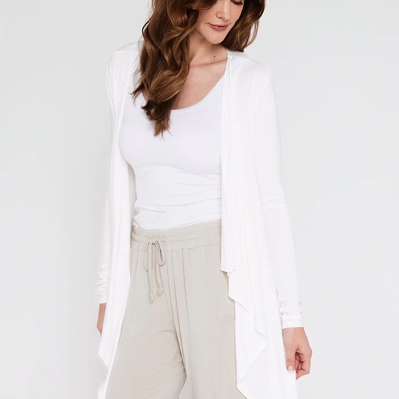 Zara | Sweaters | Zara White Waterfall Cardigan | Poshmark